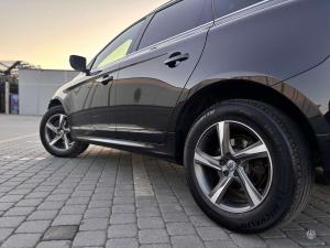 Black Volvo XC60 2015 in Raseiniai, with an engine capacity of 1.98 L and mileage of 281 thousand km for 11500 €, photo 20 on AUTOMOTO.COM.LV