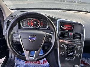 Black Volvo XC60 2015 in Raseiniai, with an engine capacity of 1.98 L and mileage of 281 thousand km for 11500 €, photo 26 on AUTOMOTO.COM.LV