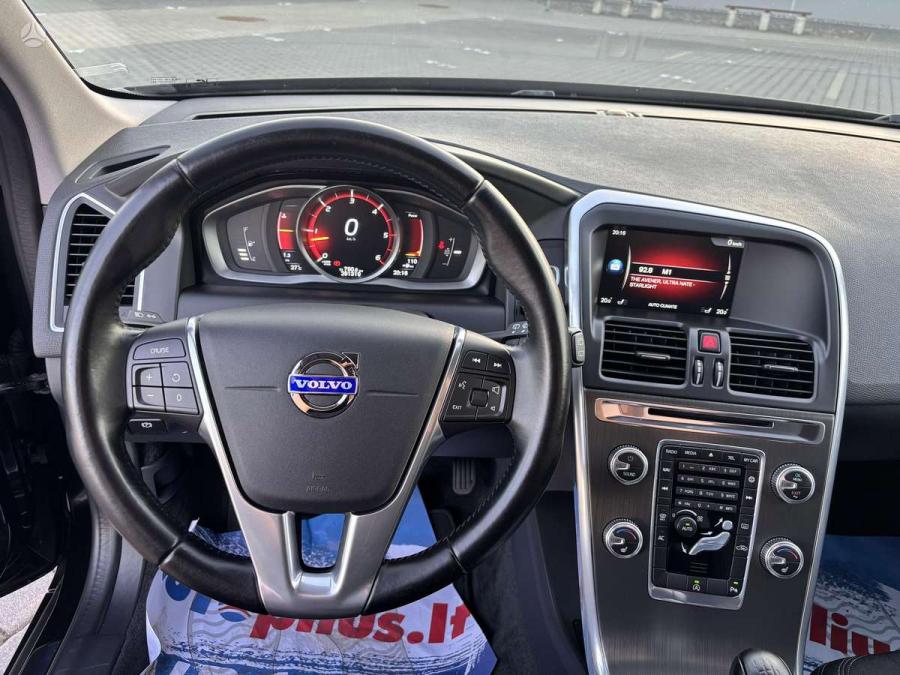Black Volvo XC60 2015 in Raseiniai, with an engine capacity of 1.98 L and mileage of 281 thousand km for 11500 €, photo 26 on AUTOMOTO.COM.LV