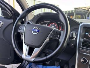 Black Volvo XC60 2015 in Raseiniai, with an engine capacity of 1.98 L and mileage of 281 thousand km for 11500 €, photo 27 on AUTOMOTO.COM.LV