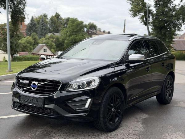 Black Volvo XC60 2015 in Utena, with an engine capacity of 2.40 L and mileage of 250 thousand km for 15350 €, photo 1 on AUTOMOTO.COM.LV