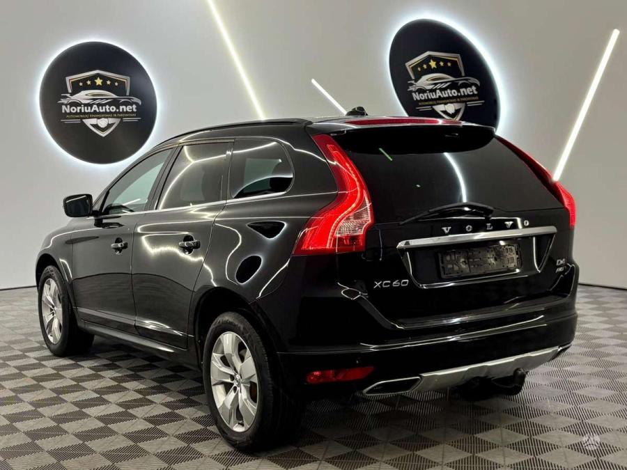 Black Volvo XC60 2015 in Marijampole, with an engine capacity of 2.40 L and mileage of 237 thousand km for 12950 €, photo 29 on AUTOMOTO.COM.LV