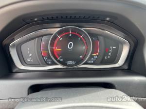 Melns Volvo XC60 2015 Paide, ar dzinēja tilpumu 2.00 L un nobraukumu 286 tūkst. km par 11490 €, foto 16 vietnē AUTOMOTO.COM.LV