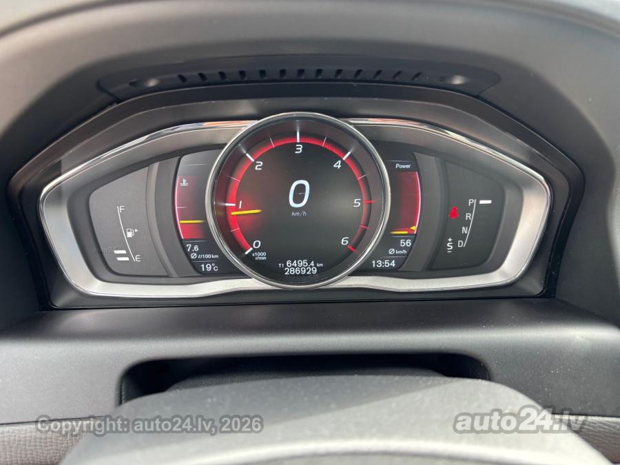 Melns Volvo XC60 2015 Paide, ar dzinēja tilpumu 2.00 L un nobraukumu 286 tūkst. km par 11490 €, foto 16 vietnē AUTOMOTO.COM.LV