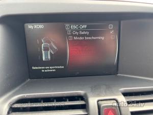 Melns Volvo XC60 2015 Paide, ar dzinēja tilpumu 2.00 L un nobraukumu 286 tūkst. km par 11490 €, foto 18 vietnē AUTOMOTO.COM.LV