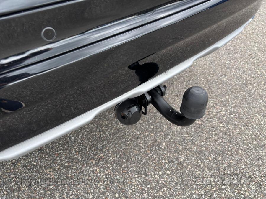 Melns Volvo XC60 2015 Paide, ar dzinēja tilpumu 2.00 L un nobraukumu 286 tūkst. km par 11490 €, foto 24 vietnē AUTOMOTO.COM.LV