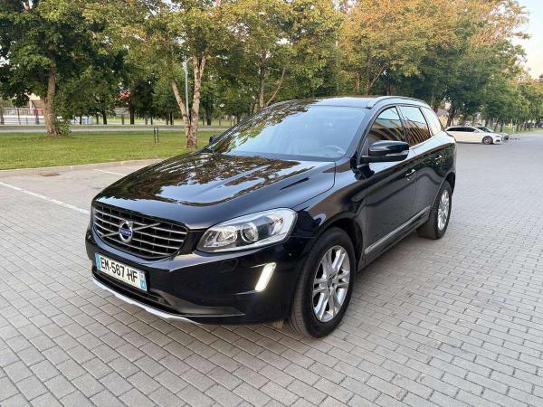 Melns Volvo XC60 2015 Tauragė, ar dzinēja tilpumu 2.00 L un nobraukumu 200 tūkst. km par 9300 €, foto 1 vietnē AUTOMOTO.COM.LV