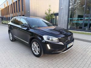 Black Volvo XC60 2015 in Taurage, with an engine capacity of 2.00 L and mileage of 200 thousand km for 9300 €, photo 4 on AUTOMOTO.COM.LV