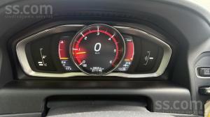 Черный Вольво ХС60 2015 в Огре, объемом двигателя 2.40 л и пробегом 211 тыс. км за 13500 €, фото 13 на AUTOMOTO.COM.LV