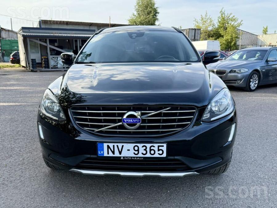 Melns Volvo XC60 2015 Rīga, ar dzinēja tilpumu 2.00 L un nobraukumu 0 tūkst. km par 8450 €, foto 3 vietnē AUTOMOTO.COM.LV