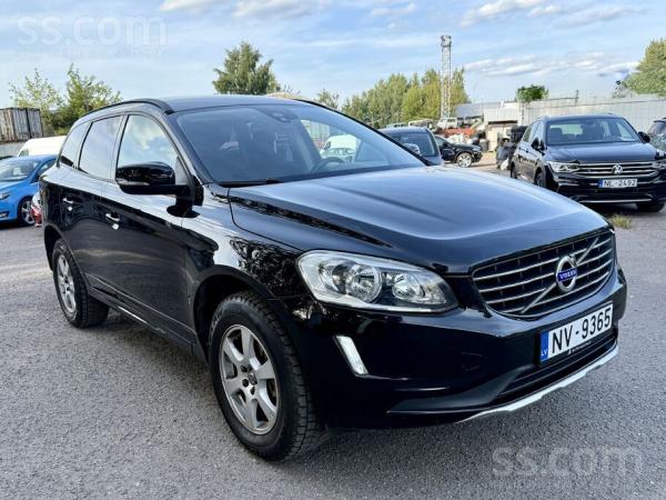 Черный Вольво ХС60 2015 в Рига, объемом двигателя 2.00 л и пробегом 0 тыс. км за 8450 €, фото 3 на AUTOMOTO.COM.LV