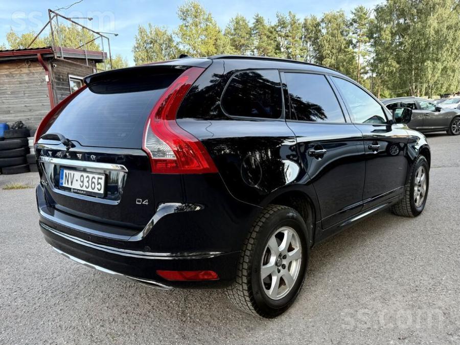 Melns Volvo XC60 2015 Rīga, ar dzinēja tilpumu 2.00 L un nobraukumu 0 tūkst. km par 8450 €, foto 5 vietnē AUTOMOTO.COM.LV