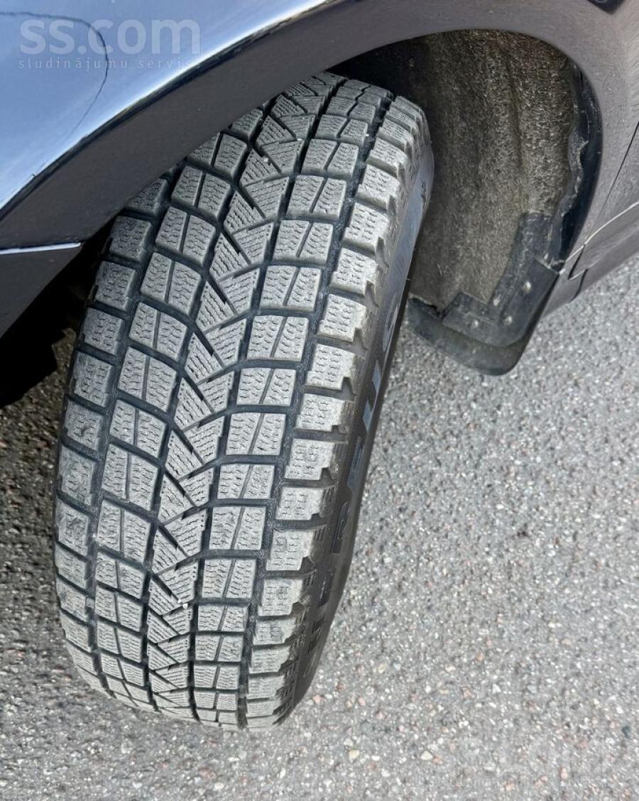 Melns Volvo XC60 2015 Rīga, ar dzinēja tilpumu 2.00 L un nobraukumu 0 tūkst. km par 8450 €, foto 14 vietnē AUTOMOTO.COM.LV