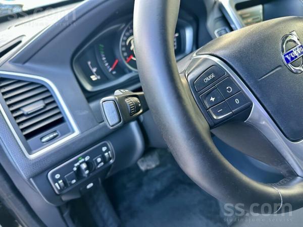 Melns Volvo XC60 2015 Rīga, ar dzinēja tilpumu 2.00 L un nobraukumu 0 tūkst. km par 7990 €, foto 10 vietnē AUTOMOTO.COM.LV