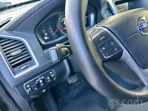 Black Volvo XC60 2015 in Riga, with an engine capacity of 2.00 L and mileage of 0 thousand km for 7990 €, photo 10 on AUTOMOTO.COM.LV