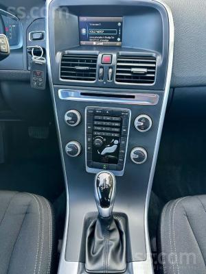 Black Volvo XC60 2015 in Riga, with an engine capacity of 2.00 L and mileage of 0 thousand km for 7990 €, photo 16 on AUTOMOTO.COM.LV