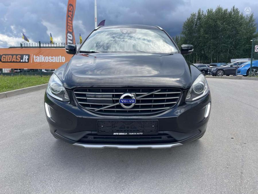 Melns Volvo XC60 2015 Kauņa, ar dzinēja tilpumu 1.97 L un nobraukumu 29 tūkst. km par 11750 €, foto 5 vietnē AUTOMOTO.COM.LV