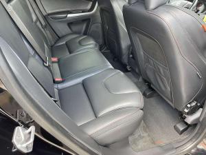 Melns Volvo XC60 2015 Kauņa, ar dzinēja tilpumu 1.97 L un nobraukumu 29 tūkst. km par 11750 €, foto 29 vietnē AUTOMOTO.COM.LV