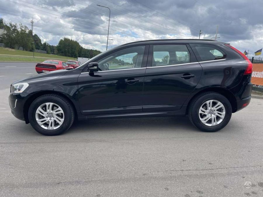 Melns Volvo XC60 2015 Kauņa, ar dzinēja tilpumu 1.97 L un nobraukumu 187 tūkst. km par 10750 €, foto 17 vietnē AUTOMOTO.COM.LV