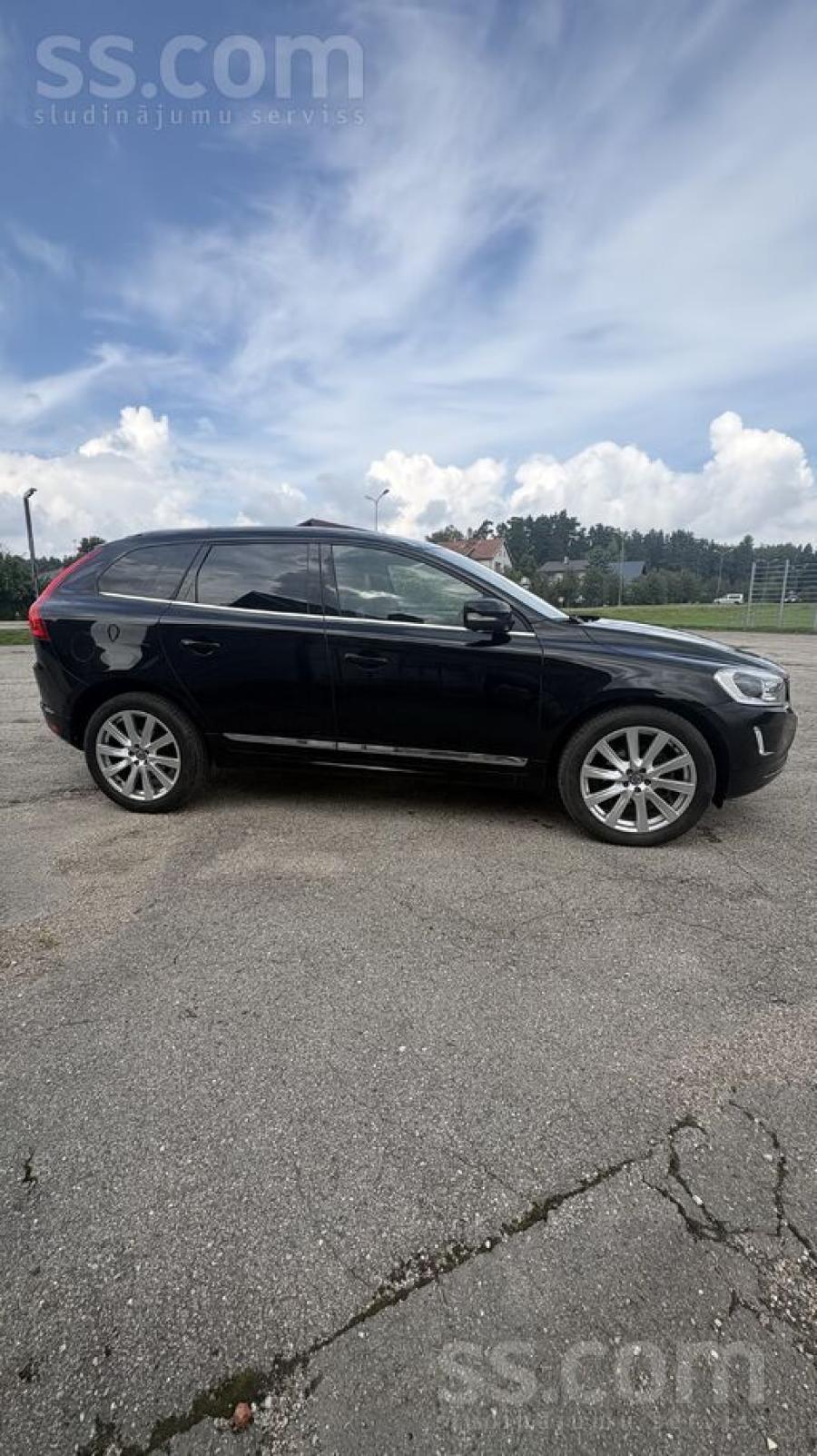 Melns Volvo XC60 2015 Ogre, ar dzinēja tilpumu 2.40 L un nobraukumu 229 tūkst. km par 13600 €, foto 6 vietnē AUTOMOTO.COM.LV