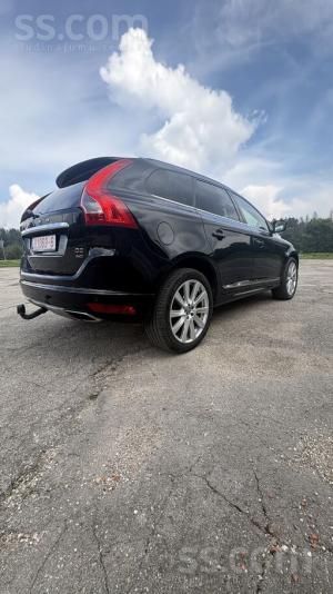 Melns Volvo XC60 2015 Ogre, ar dzinēja tilpumu 2.40 L un nobraukumu 229 tūkst. km par 13600 €, foto 8 vietnē AUTOMOTO.COM.LV
