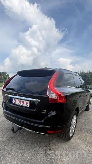 Melns Volvo XC60 2015 Ogre, ar dzinēja tilpumu 2.40 L un nobraukumu 229 tūkst. km par 13600 €, foto 9 vietnē AUTOMOTO.COM.LV