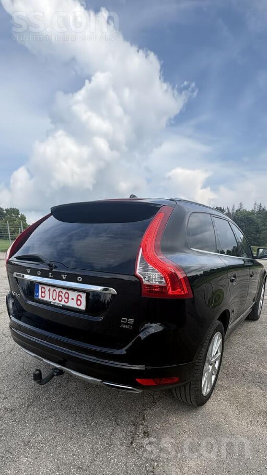Melns Volvo XC60 2015 Ogre, ar dzinēja tilpumu 2.40 L un nobraukumu 229 tūkst. km par 13600 €, foto 9 vietnē AUTOMOTO.COM.LV