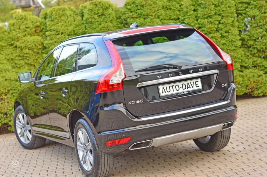 Melns Volvo XC60 2015 Viļņa, ar dzinēja tilpumu 2.00 L un nobraukumu 106 tūkst. km par 14550 €, foto 4 vietnē AUTOMOTO.COM.LV