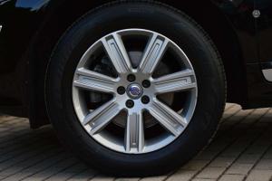 Melns Volvo XC60 2015 Viļņa, ar dzinēja tilpumu 2.00 L un nobraukumu 106 tūkst. km par 14550 €, foto 34 vietnē AUTOMOTO.COM.LV