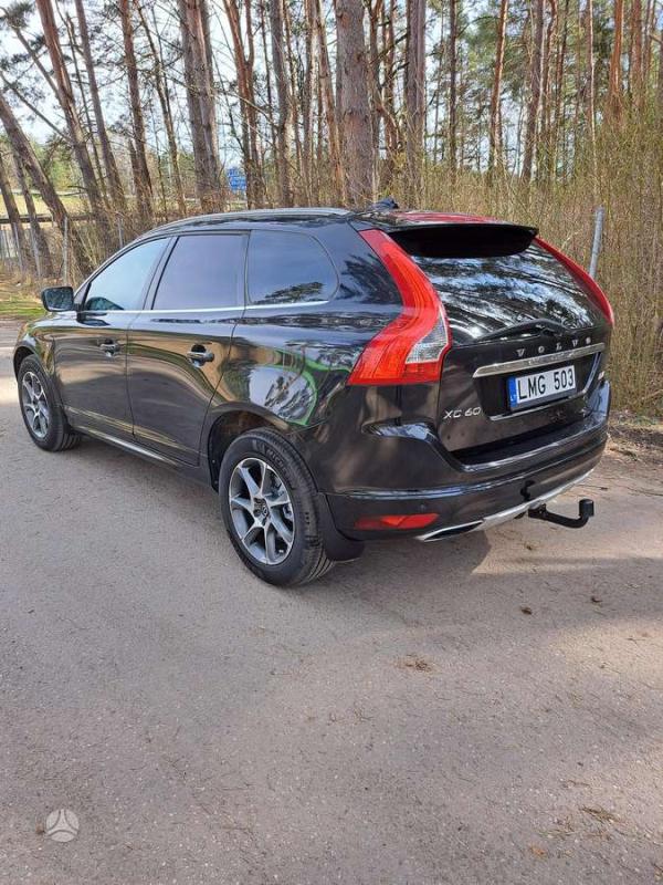 Melns Volvo XC60 2015 Ukmergė, ar dzinēja tilpumu 1.97 L un nobraukumu 310 tūkst. km par 8500 €, foto 6 vietnē AUTOMOTO.COM.LV