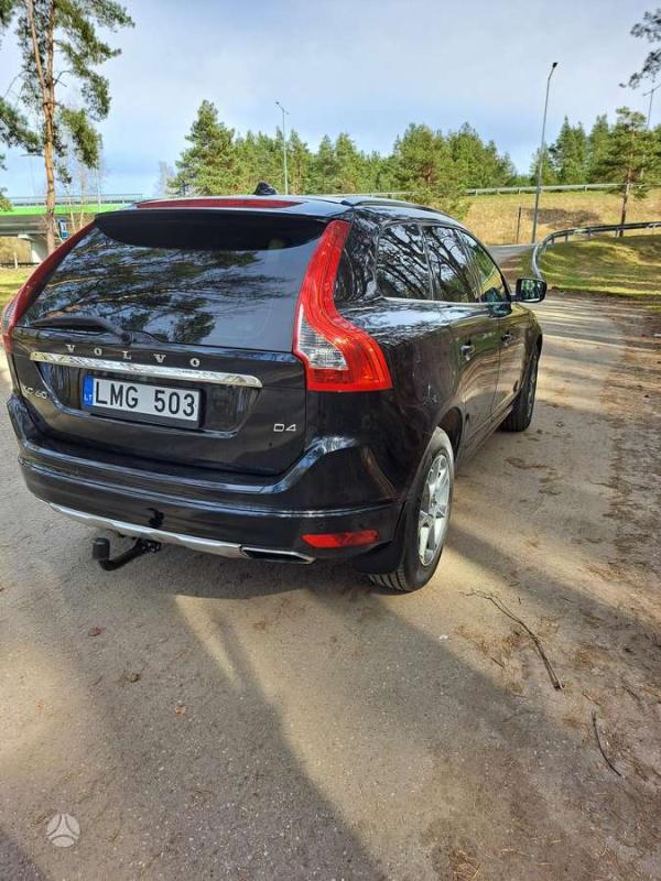 Melns Volvo XC60 2015 Ukmergė, ar dzinēja tilpumu 1.97 L un nobraukumu 310 tūkst. km par 8500 €, foto 9 vietnē AUTOMOTO.COM.LV