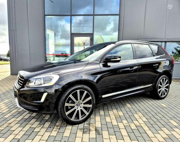 Black Volvo XC60 2015 in Siauliai, with an engine capacity of 3.00 L and mileage of 250 thousand km for 14300 €, photo 6 on AUTOMOTO.COM.LV