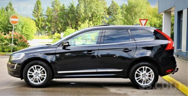 Black Volvo XC60 2015 in Riga, with an engine capacity of 2.40 L and mileage of 229 thousand km for 14790 €, photo 7 on AUTOMOTO.COM.LV