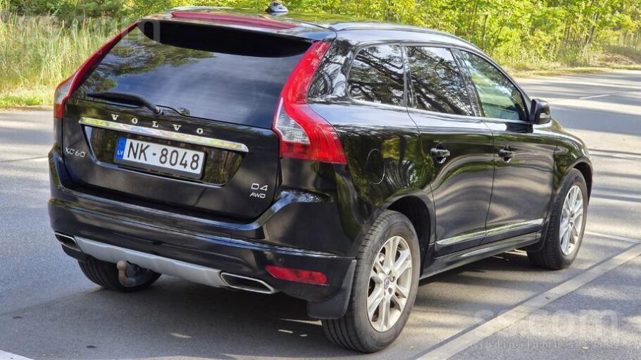 Melns Volvo XC60 2015 Rīga, ar dzinēja tilpumu 2.40 L un nobraukumu 336 tūkst. km par 8690 €, foto 13 vietnē AUTOMOTO.COM.LV