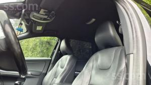 Melns Volvo XC60 2015 Rīga, ar dzinēja tilpumu 2.40 L un nobraukumu 336 tūkst. km par 8690 €, foto 16 vietnē AUTOMOTO.COM.LV