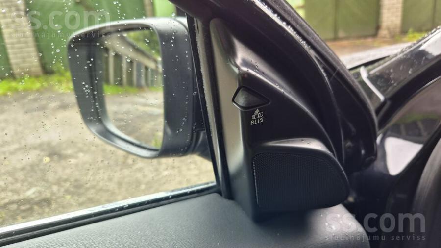 Melns Volvo XC60 2015 Rīga, ar dzinēja tilpumu 2.40 L un nobraukumu 336 tūkst. km par 8690 €, foto 18 vietnē AUTOMOTO.COM.LV