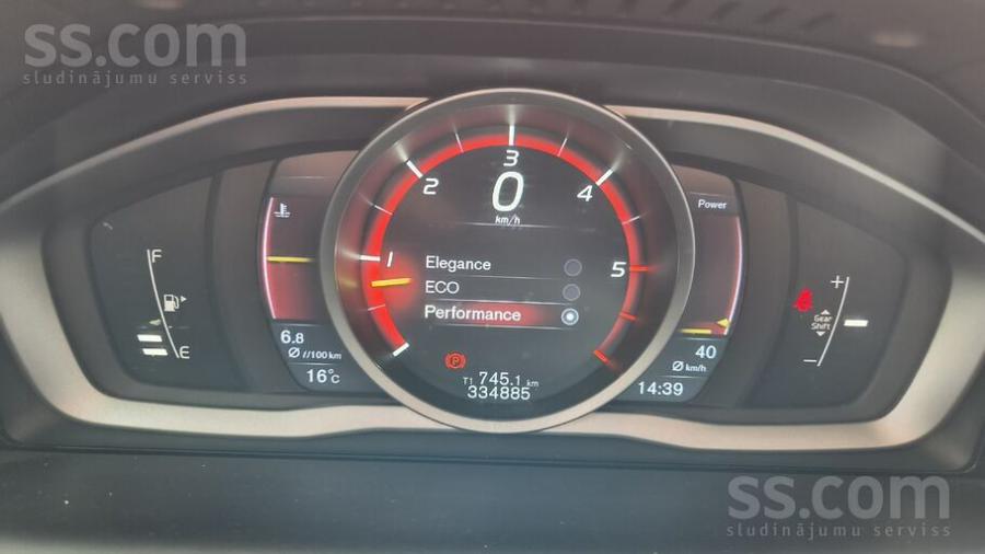 Melns Volvo XC60 2015 Rīga, ar dzinēja tilpumu 2.40 L un nobraukumu 336 tūkst. km par 8690 €, foto 24 vietnē AUTOMOTO.COM.LV