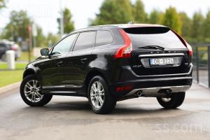 Melns Volvo XC60 2015 Jelgava, ar dzinēja tilpumu 2.00 L un nobraukumu 0 tūkst. km par 12990 €, foto 7 vietnē AUTOMOTO.COM.LV