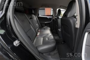 Melns Volvo XC60 2015 Jelgava, ar dzinēja tilpumu 2.00 L un nobraukumu 0 tūkst. km par 12990 €, foto 12 vietnē AUTOMOTO.COM.LV