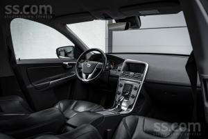Melns Volvo XC60 2015 Rīga, ar dzinēja tilpumu 2.00 L un nobraukumu 227 tūkst. km par 10950 €, foto 16 vietnē AUTOMOTO.COM.LV