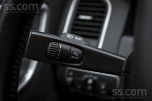 Melns Volvo XC60 2015 Rīga, ar dzinēja tilpumu 2.00 L un nobraukumu 227 tūkst. km par 10950 €, foto 18 vietnē AUTOMOTO.COM.LV