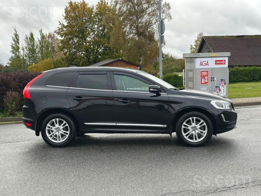 Melns Volvo XC60 2015 Rīga, ar dzinēja tilpumu 2.00 L un nobraukumu 286 tūkst. km par 9500 €, foto 22 vietnē AUTOMOTO.COM.LV