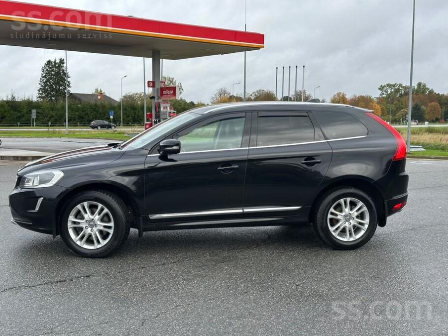 Melns Volvo XC60 2015 Rīga, ar dzinēja tilpumu 2.00 L un nobraukumu 286 tūkst. km par 9500 €, foto 23 vietnē AUTOMOTO.COM.LV