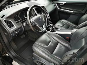 Melns Volvo XC60 2015 Rēzekne, ar dzinēja tilpumu 2.40 L un nobraukumu 132 tūkst. km par 16990 €, foto 8 vietnē AUTOMOTO.COM.LV