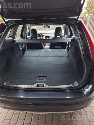 Melns Volvo XC60 2015 Rīga, ar dzinēja tilpumu 2.00 L un nobraukumu 219 tūkst. km par 12700 €, foto 7 vietnē AUTOMOTO.COM.LV