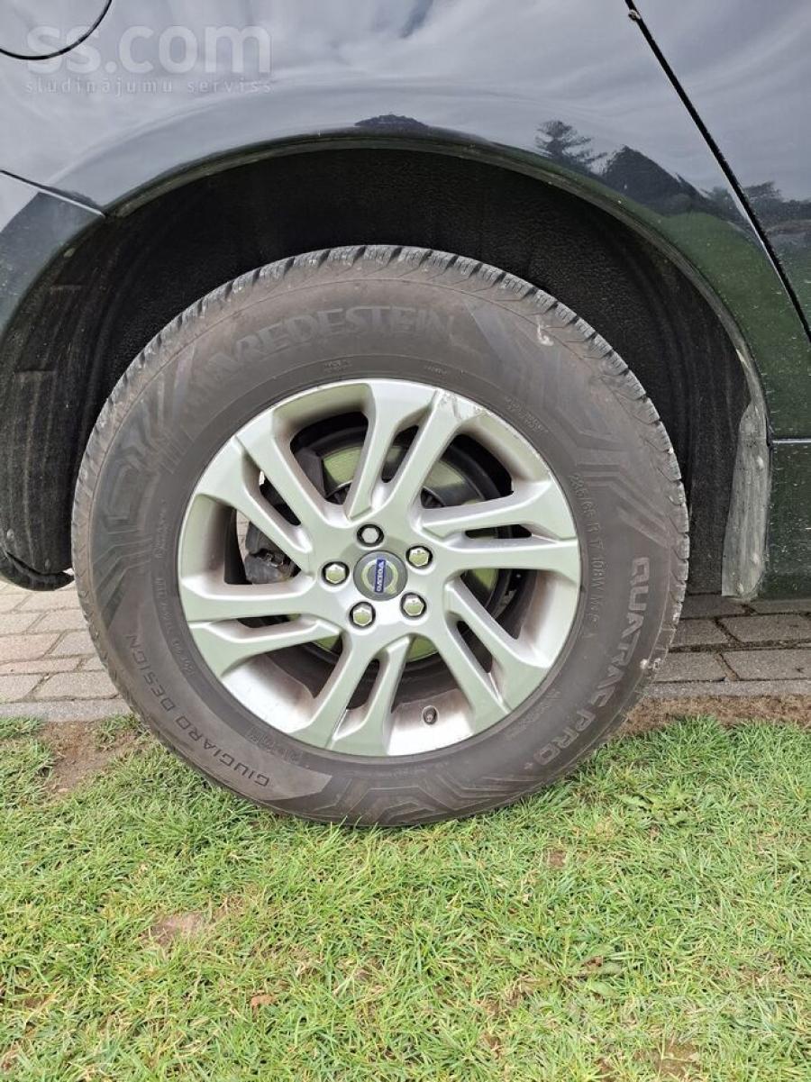 Melns Volvo XC60 2015 Rīga, ar dzinēja tilpumu 2.00 L un nobraukumu 219 tūkst. km par 12700 €, foto 10 vietnē AUTOMOTO.COM.LV