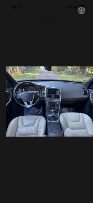 Black Volvo XC60 2015 in Vilnius, with an engine capacity of 2.40 L and mileage of 314 thousand km for 12890 €, photo 19 on AUTOMOTO.COM.LV