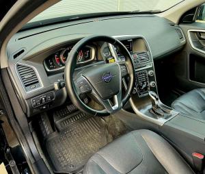 Black Volvo XC60 2015 in Utena, with an engine capacity of 2.40 L and mileage of 250 thousand km for 13750 €, photo 30 on AUTOMOTO.COM.LV