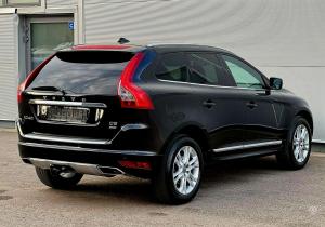 Black Volvo XC60 2015 in Utena, with an engine capacity of 2.40 L and mileage of 250 thousand km for 13750 €, photo 48 on AUTOMOTO.COM.LV
