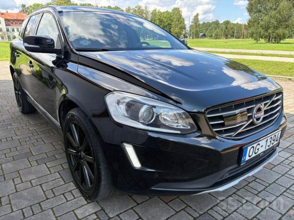 Black Volvo XC60 2016 in Jelgava, with an engine capacity of 2.40 L and mileage of 227 thousand km for 13500 €, photo 2 on AUTOMOTO.COM.LV